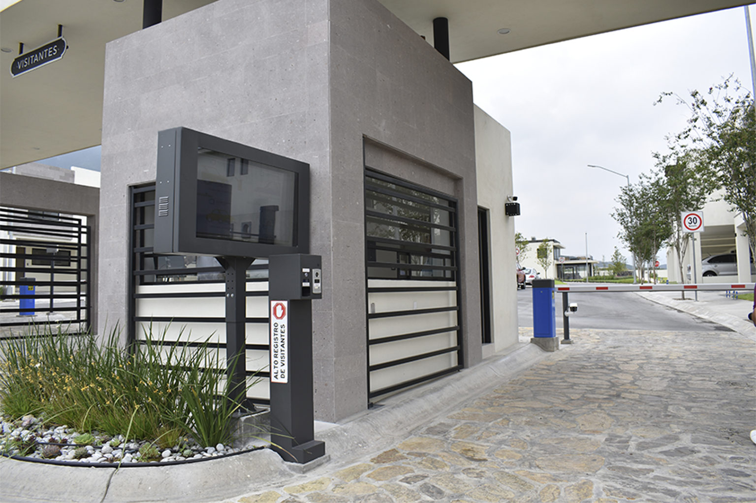 Control de acceso vehicular-Software para administración de condominios Control de acceso vehicular-Software para administración de condominios
